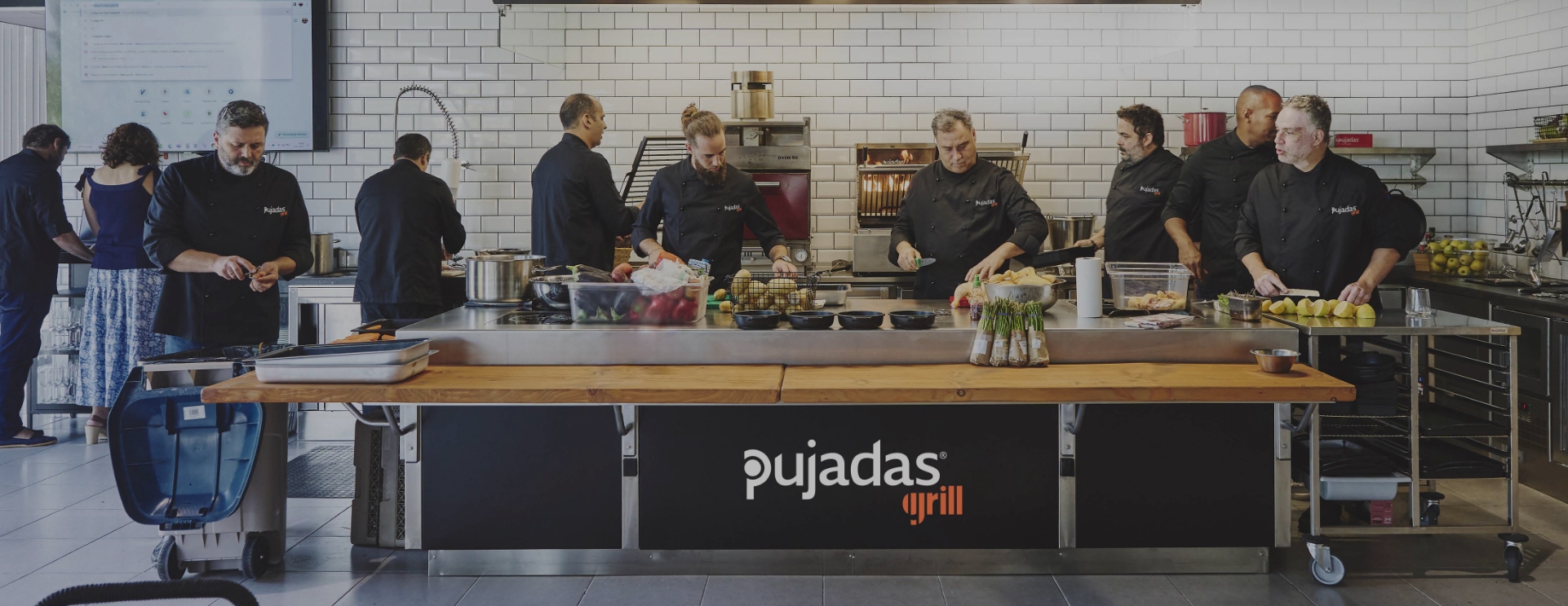 Ambassadors | Pujadas - Hornos de brasa
